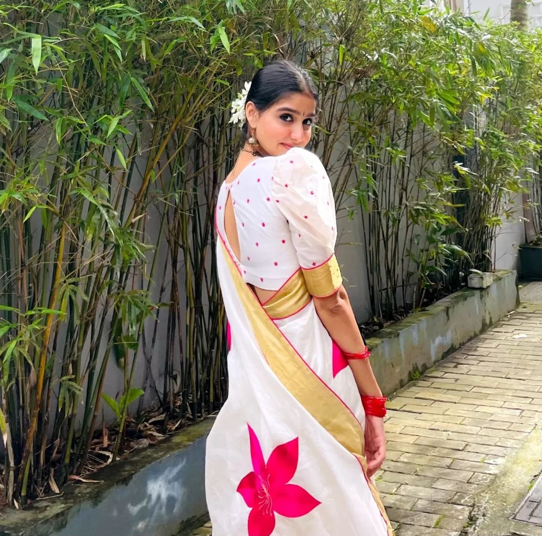 The Feminine Mystique | Anaswara Rajan's adorable Sareeing