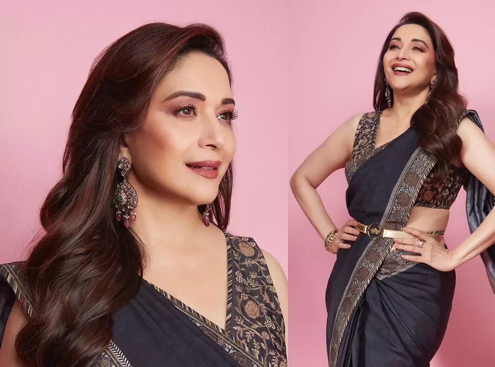 Madhuri Dixit's Most Stylish Saree for Global Excellence Awards..!!