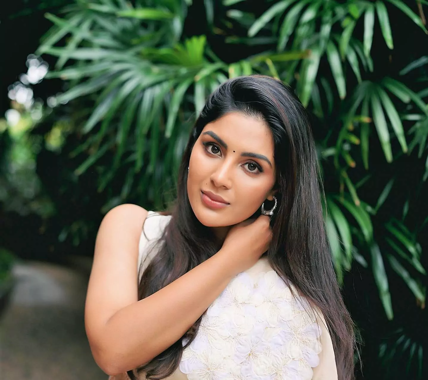 Samyuktha Menon's Off-White Organza Saree is a Fashionable