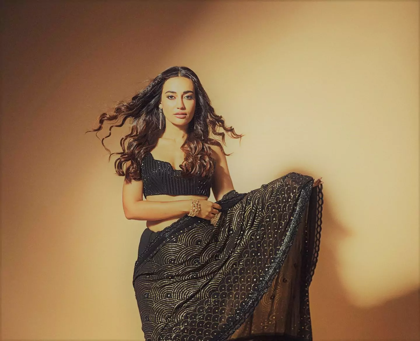 Surbhi Jyoti Shines in a Mesmerizing Black Sequin Saree