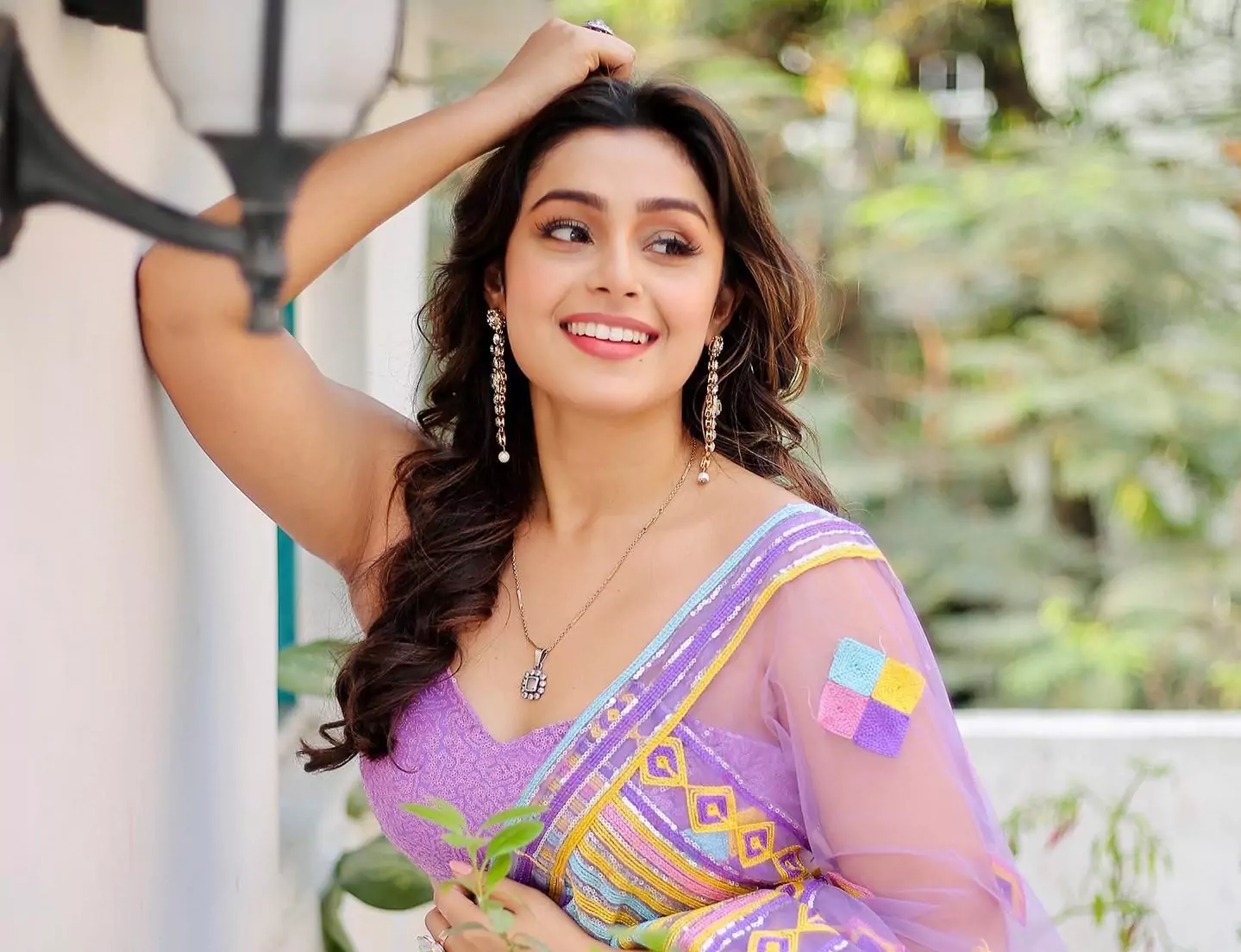 Mokksha aka "Pritha Sengupta" Looks Ravishing in a Purple...