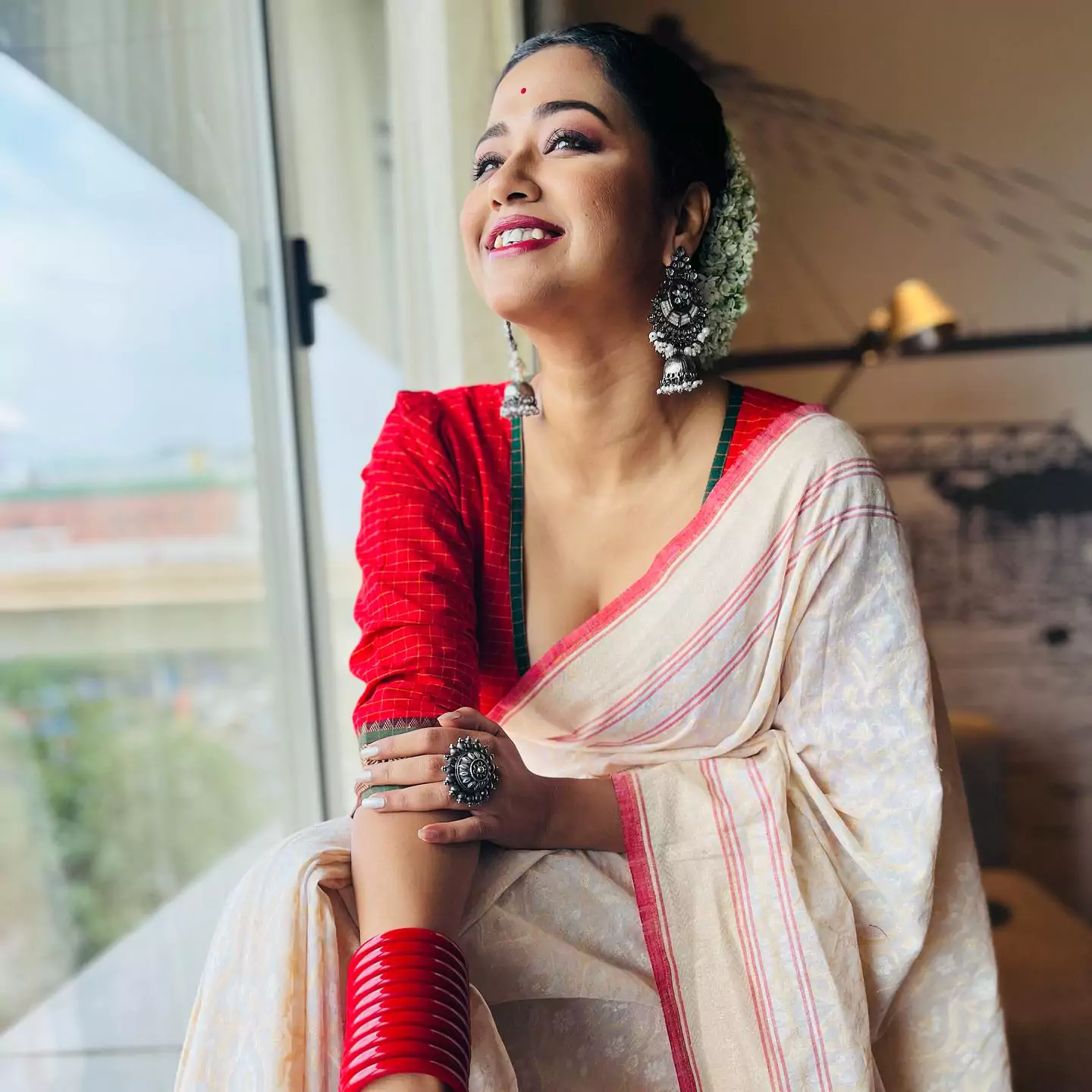 Durga Pujo Saree Perfection: Channeling Sohini Sarkar's Graceful..