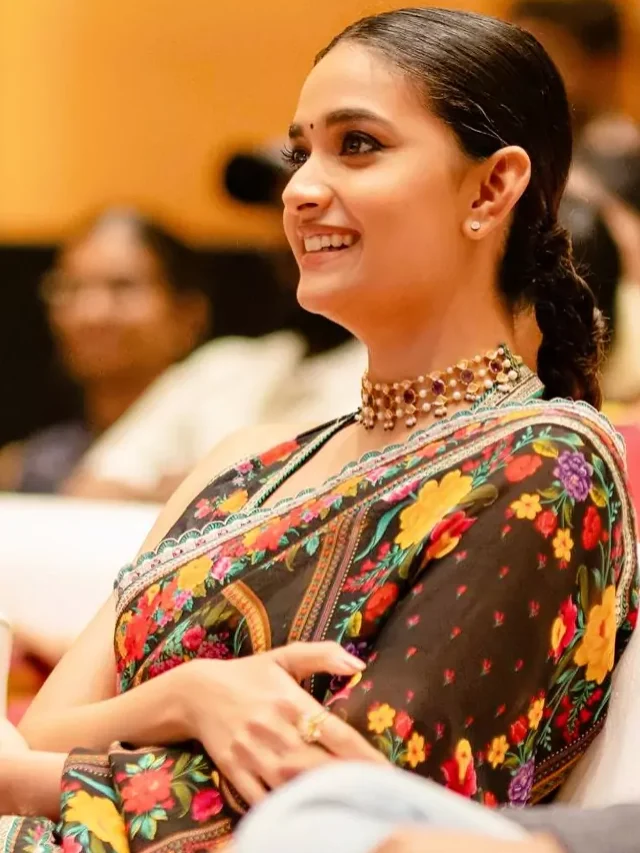 9 Reasons Keerthy Suresh’s Stunning 'Raghu Thatha' Promo Look is ...