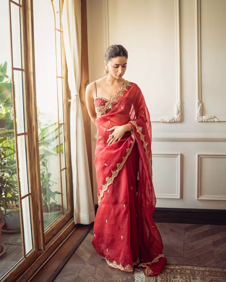 Why Alia Bhatt’s Red Saree Is Perfect Festive Look for Diwali'24
