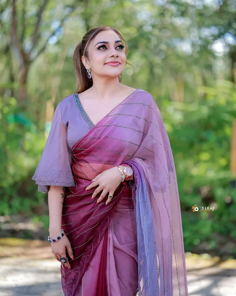 Rimi Tomy’s Dreamy Ombre Saree Look: A Modern Style Statement