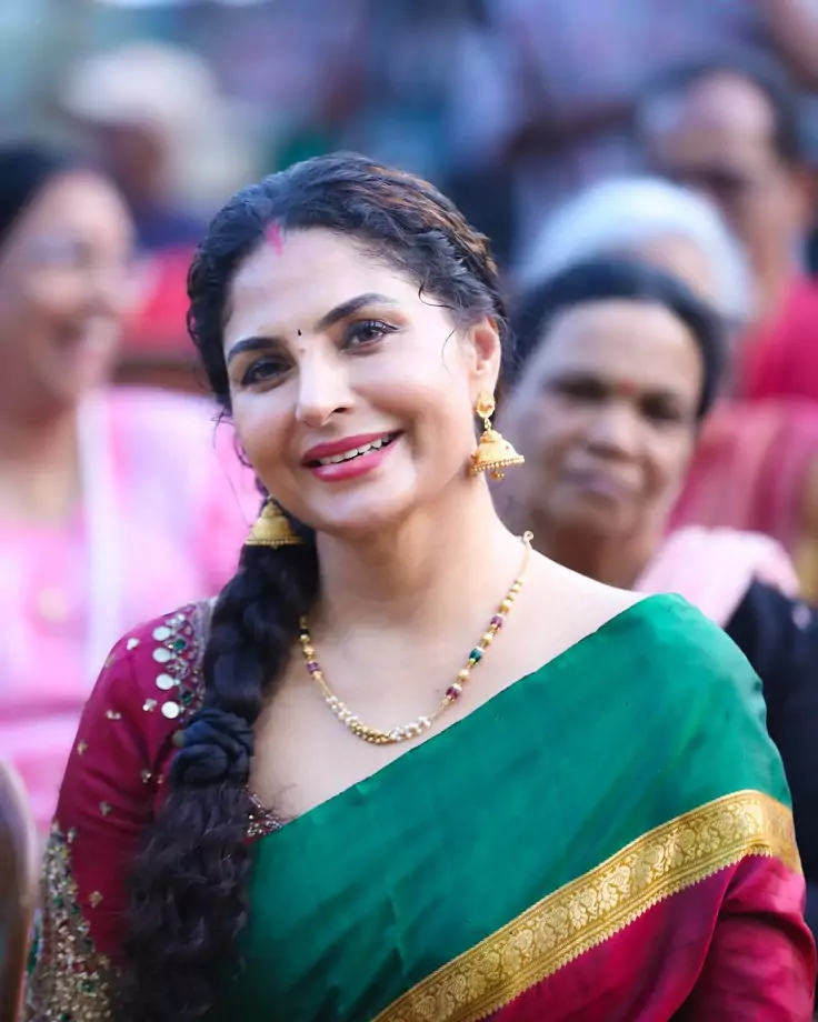 "I dreamed of stealing her sarees; today I wear them.." - Asha...