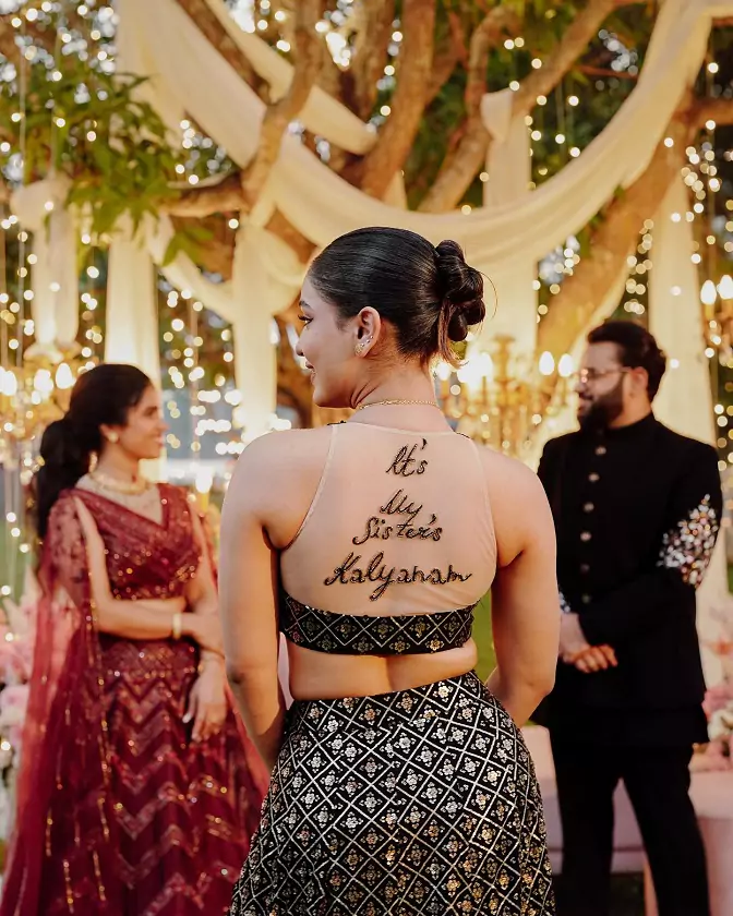 'Meri Behna Ki Shaadi': Saniya’s Heartfelt Fashion Moment - Sareeing.com